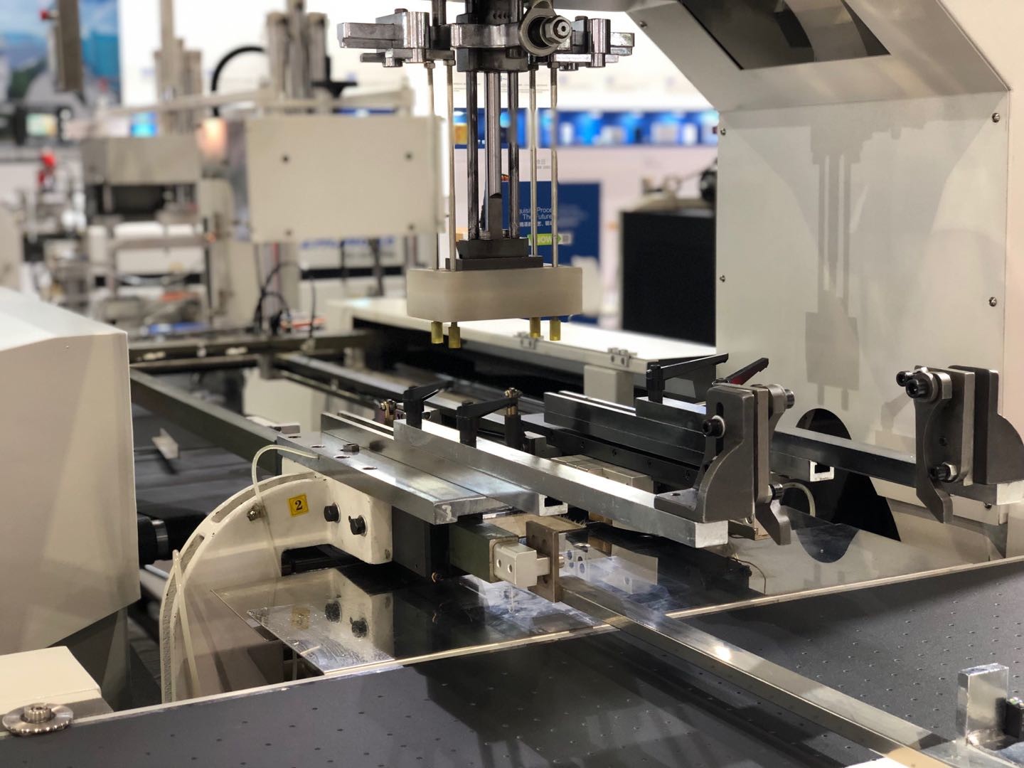 Automatic Cardboard Box Folding Machine 1000 Mm Cardboard Pile Height